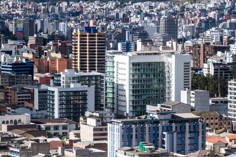 Edificios Modernos En Quito Imagen de archivo editorial - Imagen de ...
