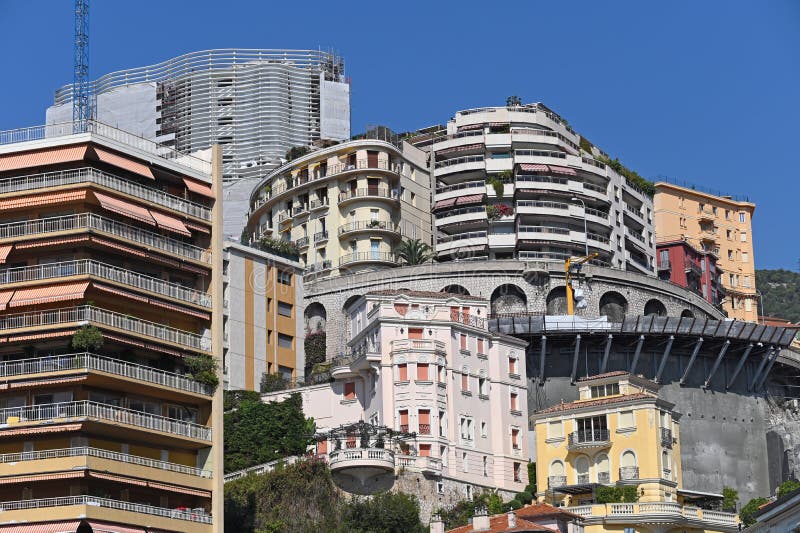Edificios Nuevos Y Antiguos De Monaco Imagen de archivo - Imagen de ...