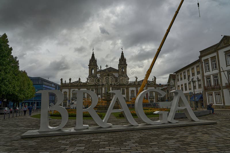 Edificios Y El Centro De La Ciudad De Braga Portugal Fotografía ...