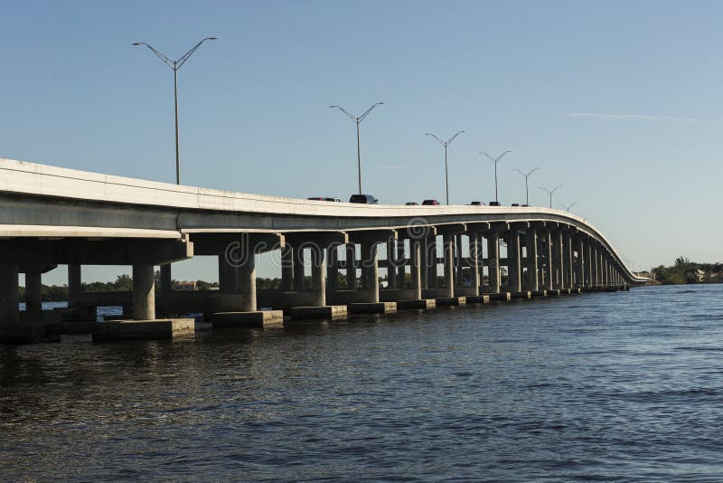Edison Bridge in Fort Myers, Zuidwest-Florida Stock Foto - Image of ...