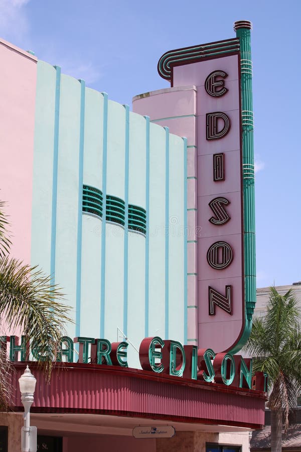 Edison Theatre Building fotografía editorial. Imagen de céntrico ...