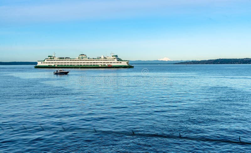 Edmonds Ferry Docking 3 stock image. Image of ocean - 302683767