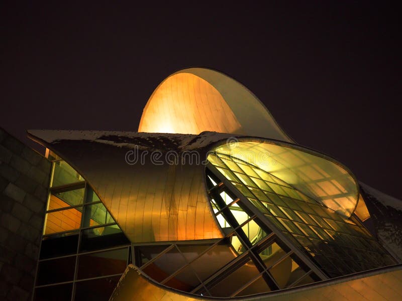 Edmonton Art Gallery at Night Editorial Photo - Image of steel, gallery ...