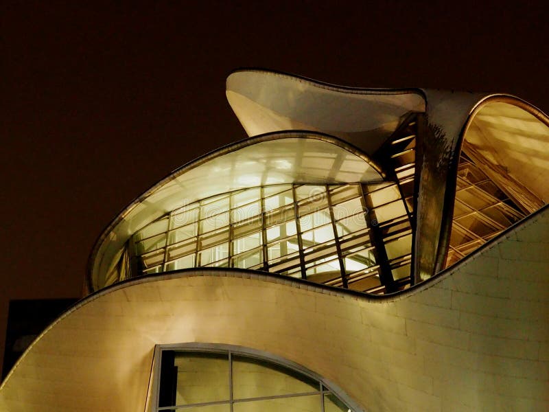 Edmonton Art Gallery at Night Editorial Photo - Image of alberta ...