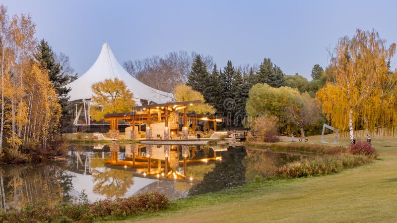 Edmonton, William Hawrelak Park Pavilion Stock Image - Image of yellow ...
