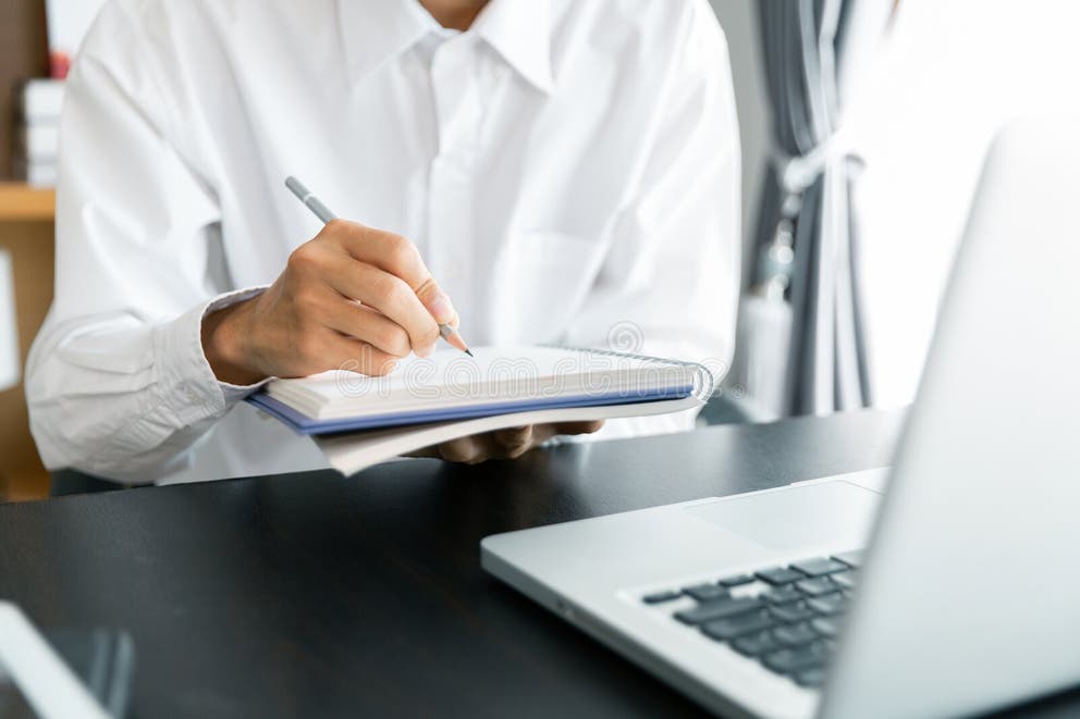 Education Concept, Learning and Teaching with Technology, E Learning, Teaching Skills, Digital ...