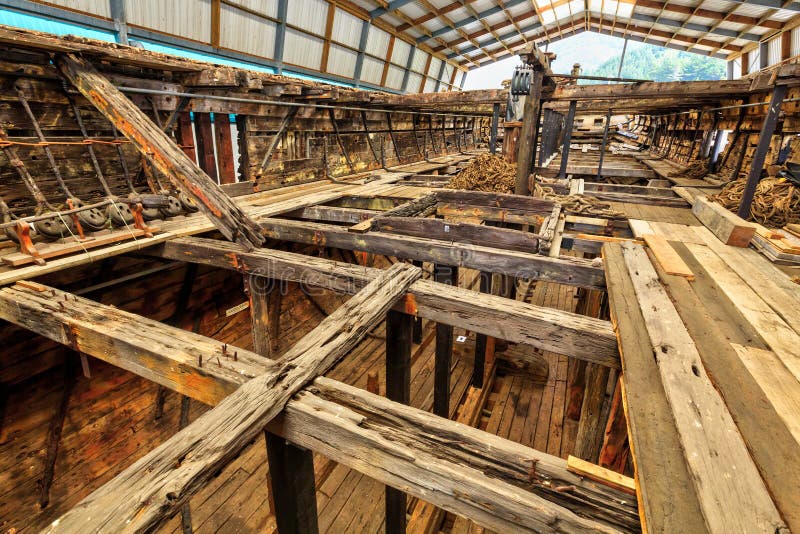 Inside the `Edwin Fox`, the Hulk of an 1850s Merchant Ship Editorial ...