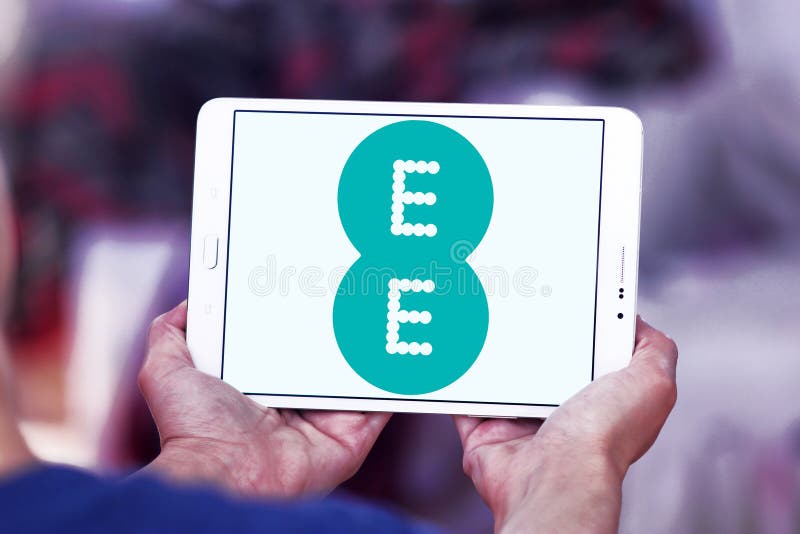 Ee mobile operator logo editorial stock image. Image of brand - 97358594
