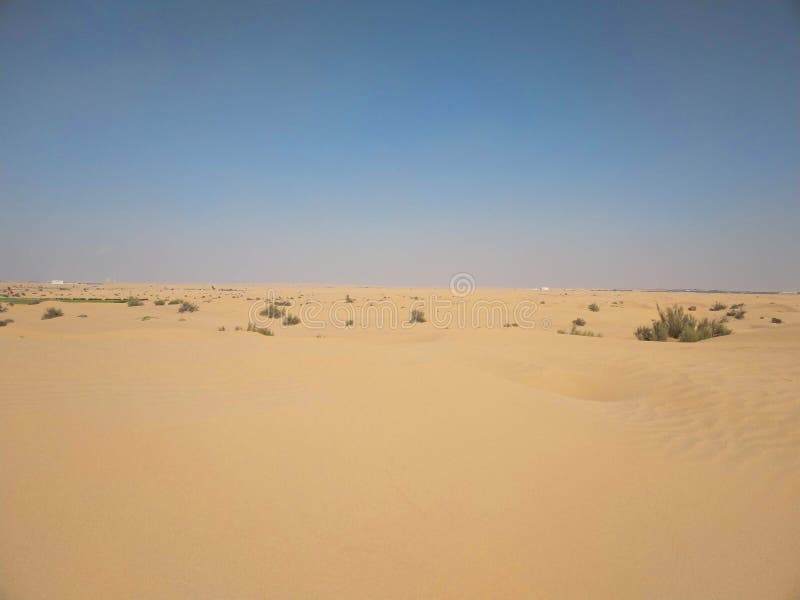 Een Foto Van De Dubai-woestijn Stock Afbeelding - Image of duin ...