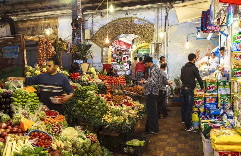 Herinnering Van Souks-Markt in Marrakech, Marokko Redactionele ...