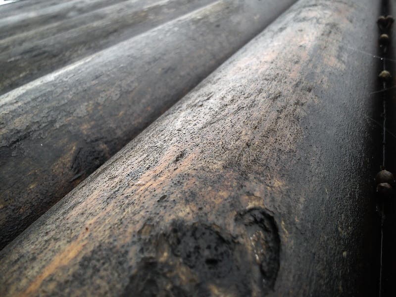 The Effect of Moisture on Wood. a Construction Log for Use in ...
