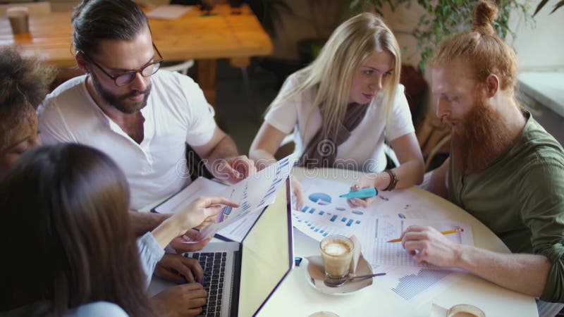 Effective Collaborative Teamwork in a Dynamic and Creative Environment ...