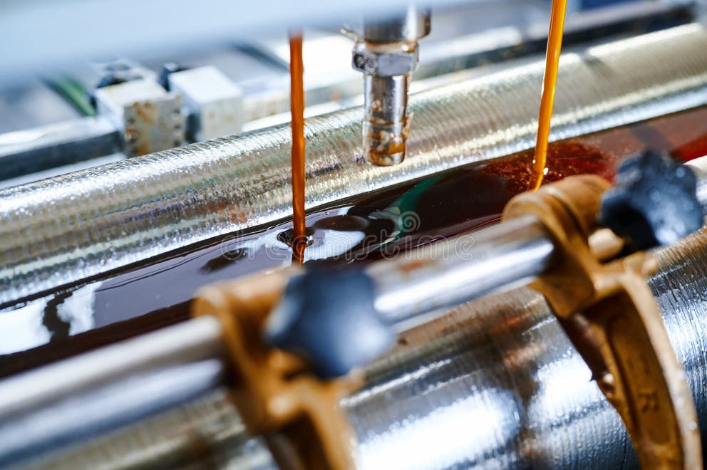 Efficient Glue Application in Industrial Machinery Enhances Precision ...