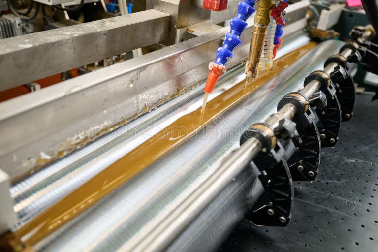 Efficient Glue Application in Industrial Machinery Enhances Precision ...