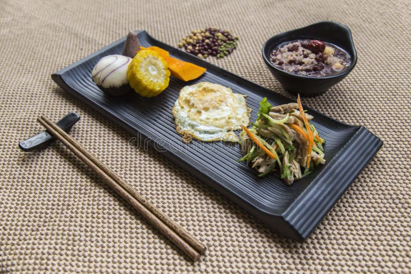 Egg Cake, Roughage Steamed Bread and Side Dishes Breakfast Set Meal ...