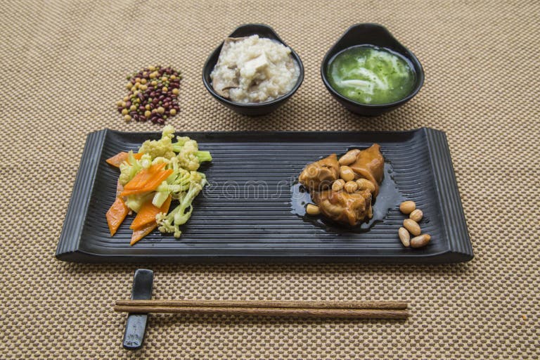 Egg Cake, Roughage Steamed Bread and Side Dishes Breakfast Set Meal ...