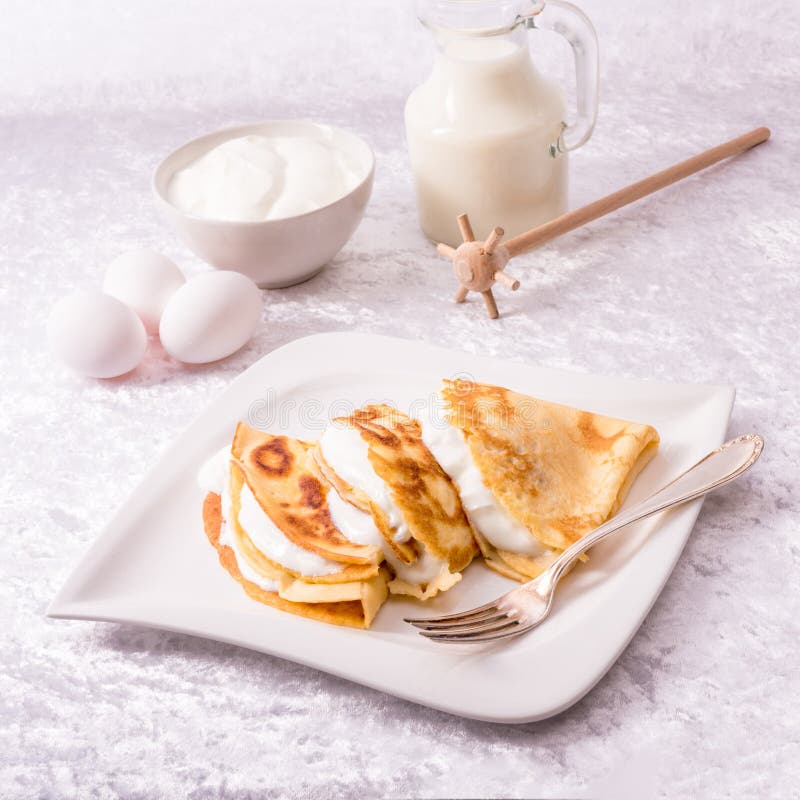 Egg cake with vanillaquark stock image. Image of german - 100128349