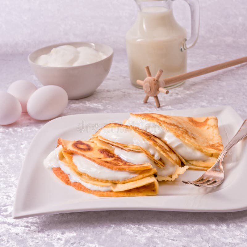 Egg cake with vanillaquark stock image. Image of german - 100128349