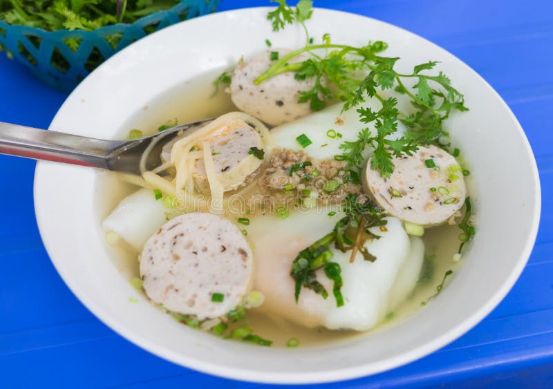 Egg Soup Cake, a Thick Vietnamese Noodle that Can Be Made from Tapioca ...