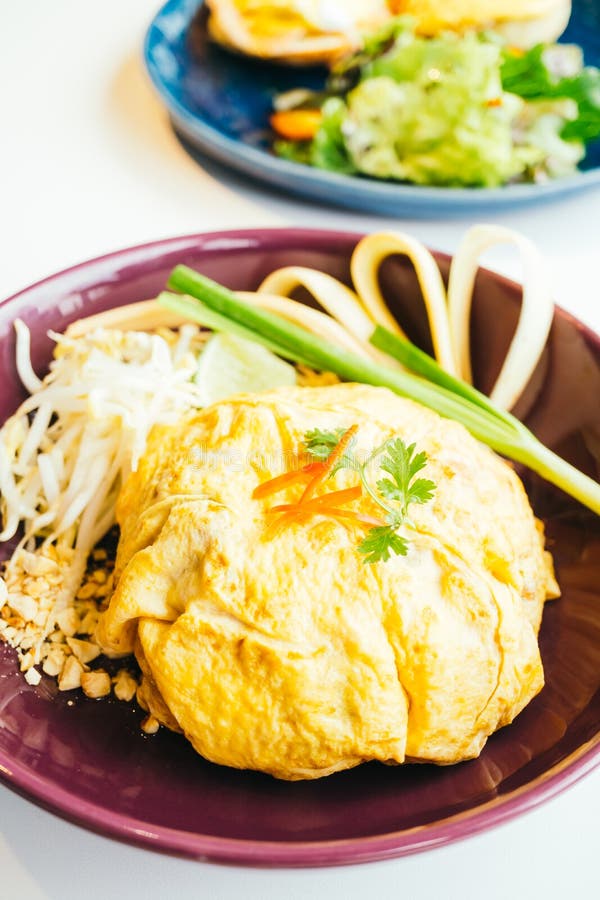 Egg wrap pad thai noodle stock image. Image of noodle - 94538823