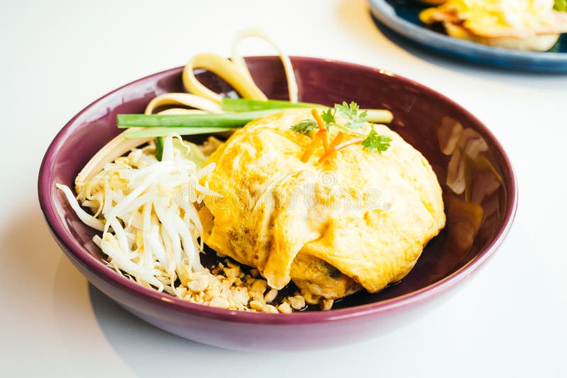 Egg wrap pad thai noodle stock image. Image of stir, cuisine - 98929843