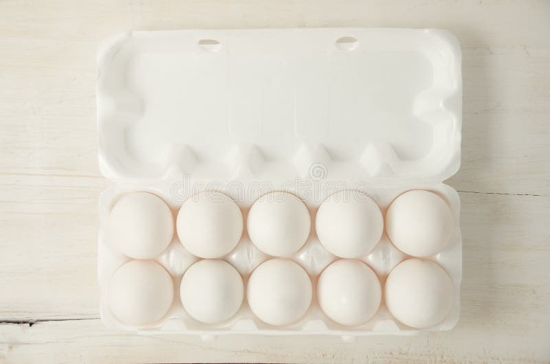 Eggs. Fresh Chicken Eggs in Box. Stock Image - Image of cooking, brown ...