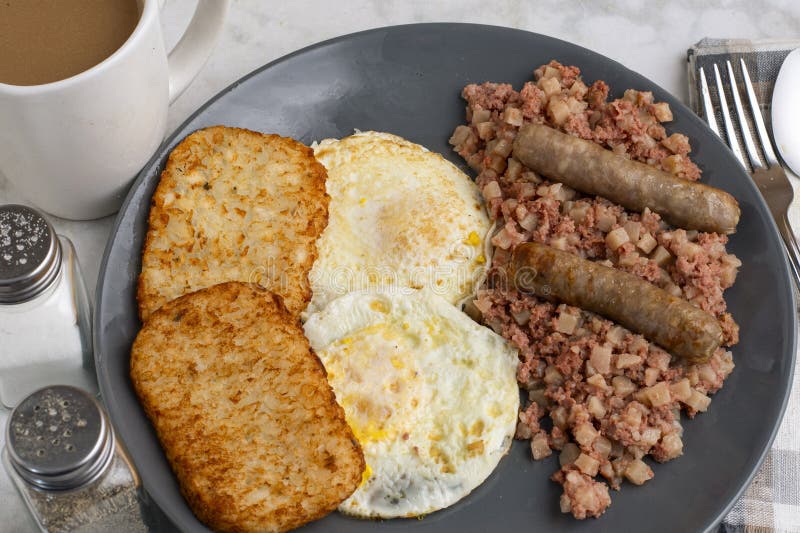 Eggs Ove Easy Corn Beef Hash Sausage Stock Photos - Free & Royalty-Free ...