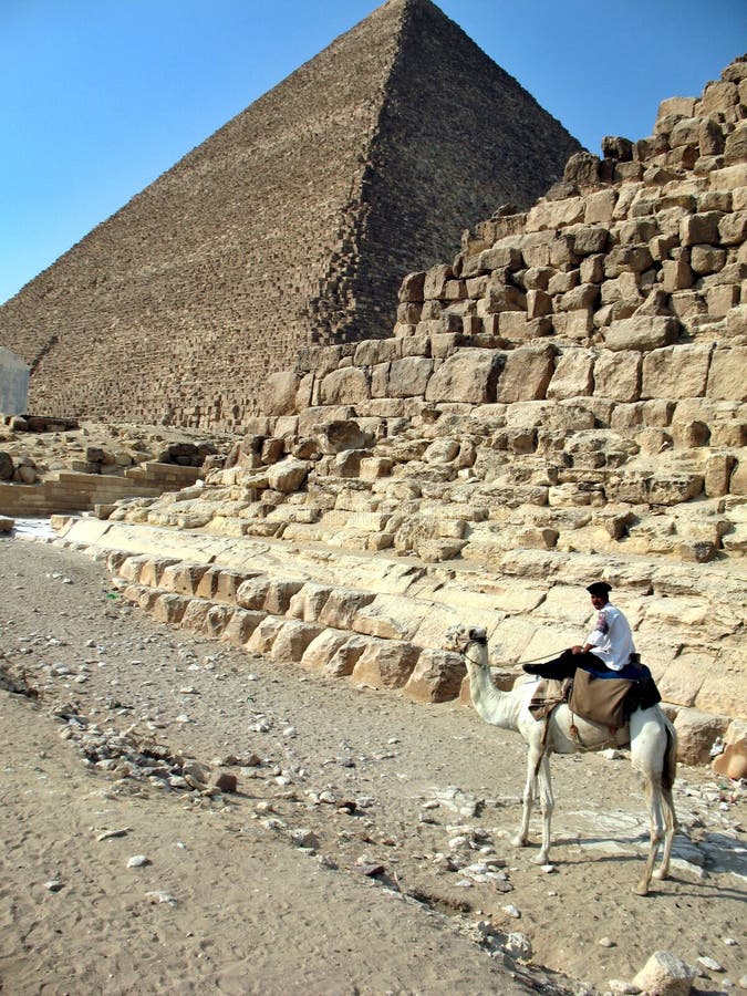 Egypt Queen Pyramids, Cairo Editorial Stock Image - Image of desert ...