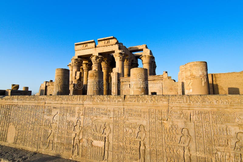Egypte, Kom Ombo, Tempel stock afbeelding. Image of tempel - 14044293