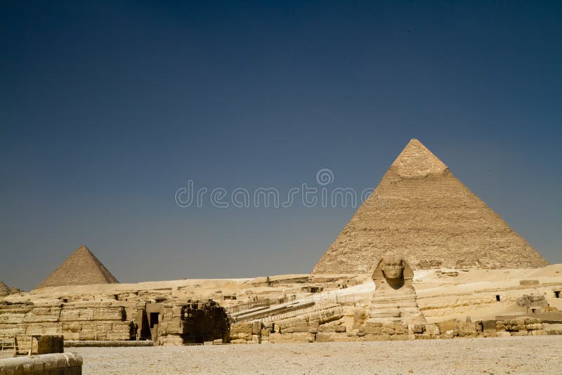 Egypten pyramider fotografering för bildbyråer. Bild av afrika - 101927309