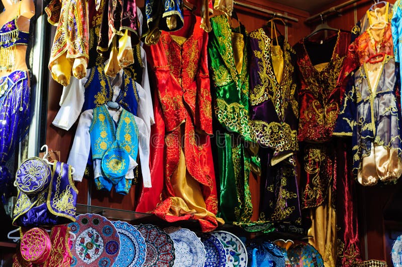 Turkse kleding stock afbeelding. Image of artistiek, bazaar - 41997131