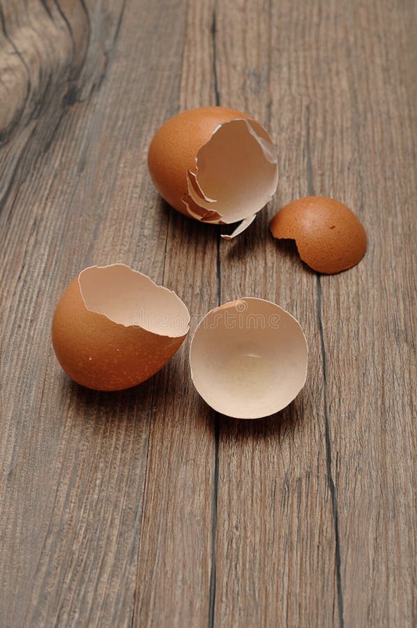 Eine Leere Eierschale, Die Zu Eine Kerze Gemacht Wird Stockbild - Bild ...