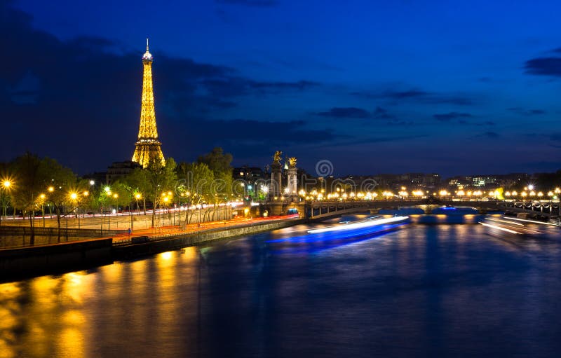 Eiffel Tower at Night. Paris by Night, France Editorial Image - Image ...