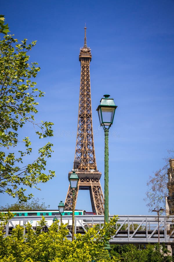 Eiffel Tower and Subway on a Bridge, Paris, France Editorial Stock ...