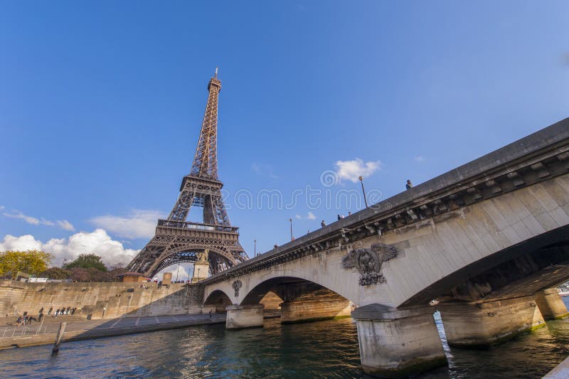 Eiffel Tower editorial stock image. Image of eiffel, cruise - 57390334 Eiffel Tower editorial stock image. Image of eiffel, cruise - 57390334