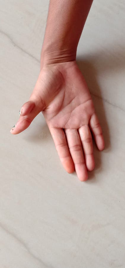 Ein Finger der Hand sechs stockfoto. Bild von hand, sechs - 153975854