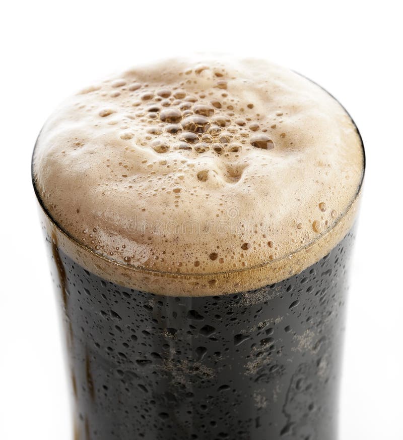 Dunkles Bier stockbild. Bild von alkohol, braun, bier - 30146075