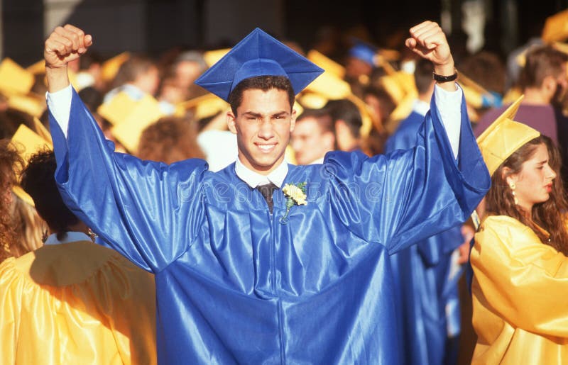 Ein School-Absolvent redaktionelles foto. Bild von hoch - 25965611