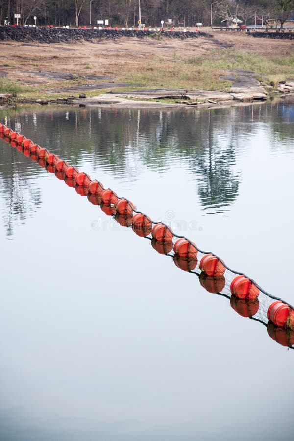 Rote Bojen stockbild. Bild von leibwächter, menge, markierung - 29852301