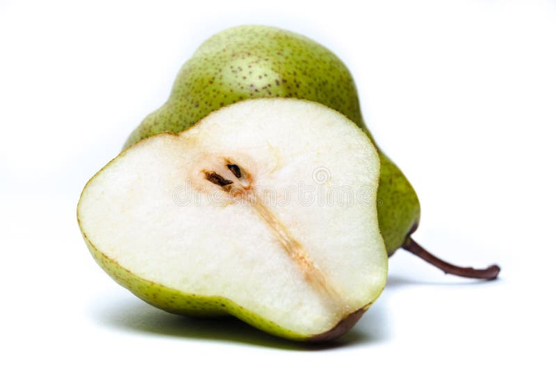 Halbierte Birne, Scheibe, Isoliert Auf Weißem Hintergrund Stockbild ...