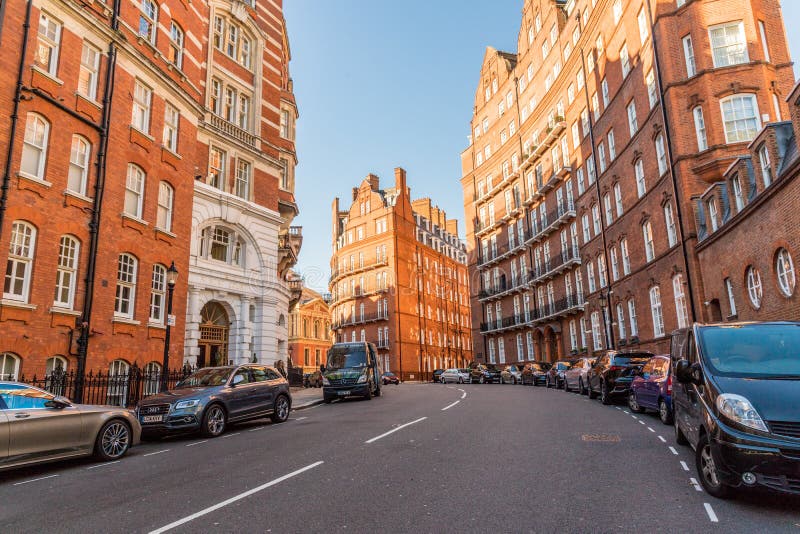 Eine Typische Ansicht in London Stockfoto - Bild von palast, kathedrale ...