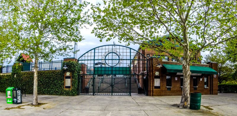 Eingang Zu Joe Riley Stadium Redaktionelles Stockfoto - Bild von ...