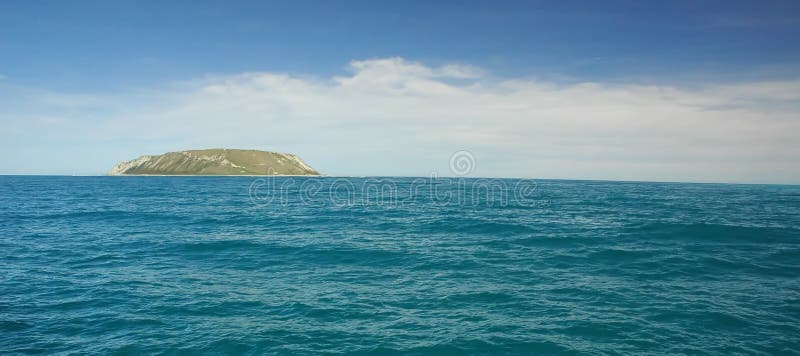 Einsame Insel stockbild. Bild von reise, ozean, sonnig - 632817