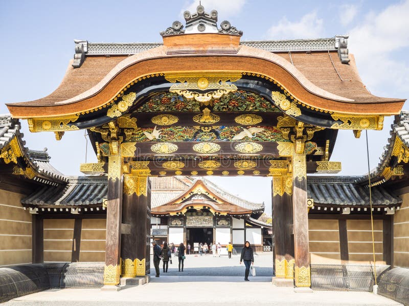 Eintritt zu Nijo-Schloss redaktionelles bild. Bild von hölzern - 85163420