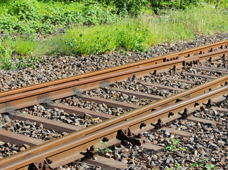 Einzelne Schiene stockbild. Bild von zeile, hintergründe - 40603003