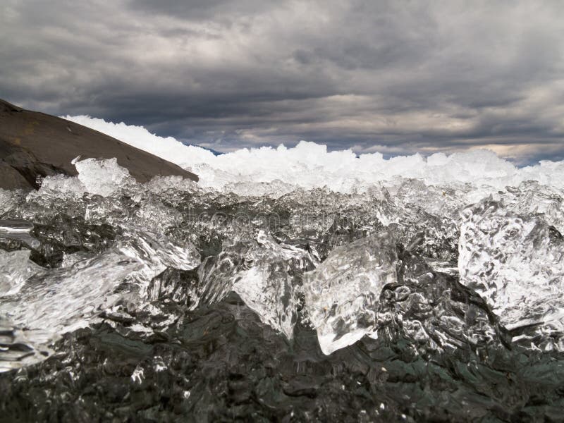 Eis-Brechen Sie In See Laberge, Yukon-Gegend, Kanada Stockbild - Bild ...