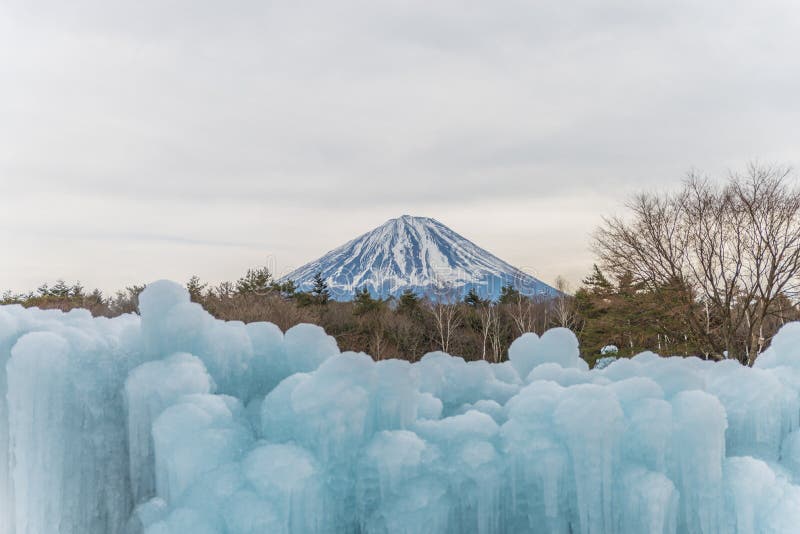 Eis-Festival, Mt Fuji, Japan Stockfoto - Bild von berg, schönheit: 83544168