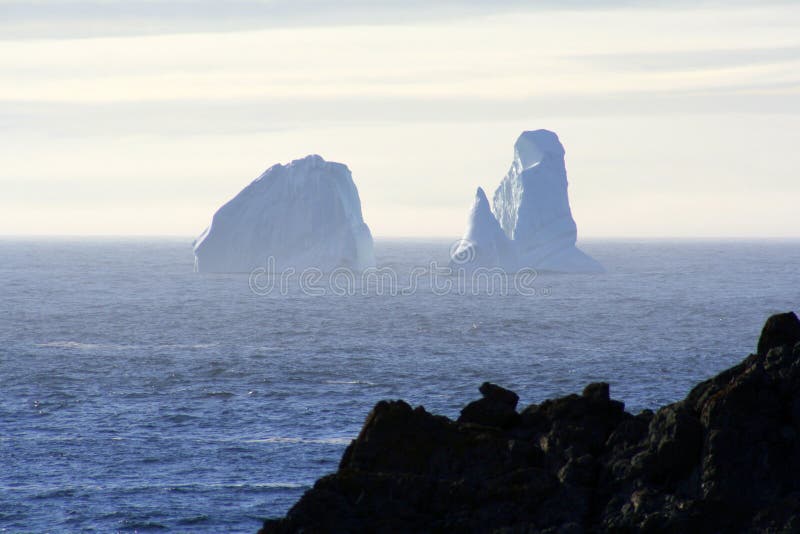 Eisberg stockfoto. Bild von küste, wasser, ozean, anspornen - 8208312