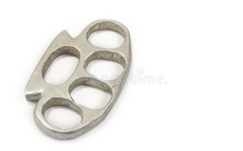 Eiserne Faust Mit Der Hand Für Notwehr Oder Kampf Auf Dem Weiß ...