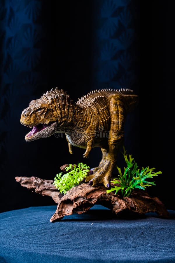 Ekrixinatosaurus Epitaph Dinosaur in the Dark Stock Image - Image of ...